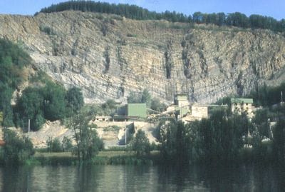 Lustin, un rincon de veraneo : Sobre Bélgica